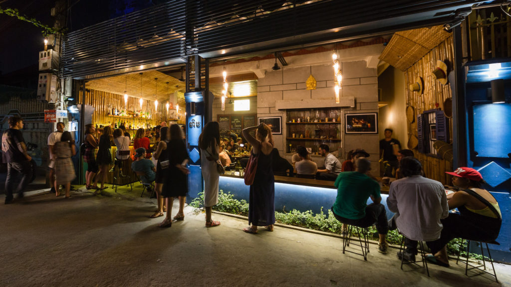 Discover Phnom Penh: Drink - Focus